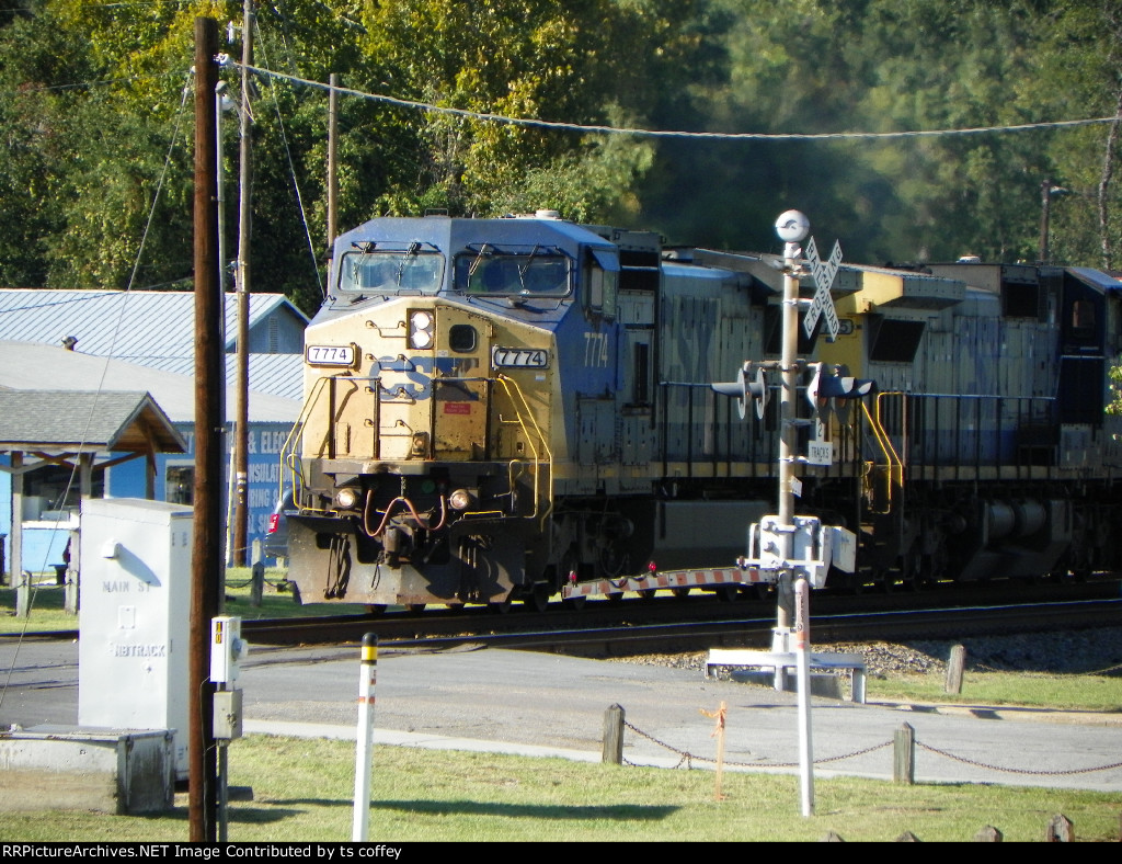 CSXT 7774